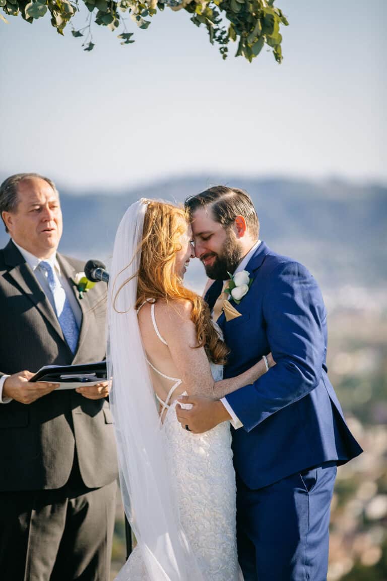 100 Funny Wedding Vows You Can Steal & Tips to Write Your Own
